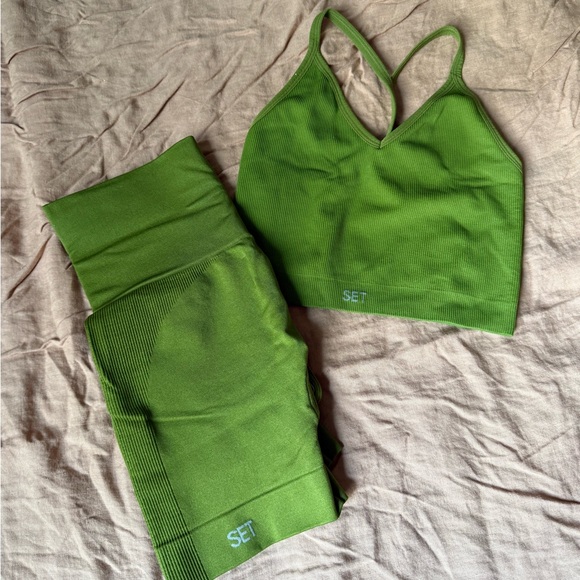 SET Active | Other | Set Sculpflex Green Activewear Set | Poshmark